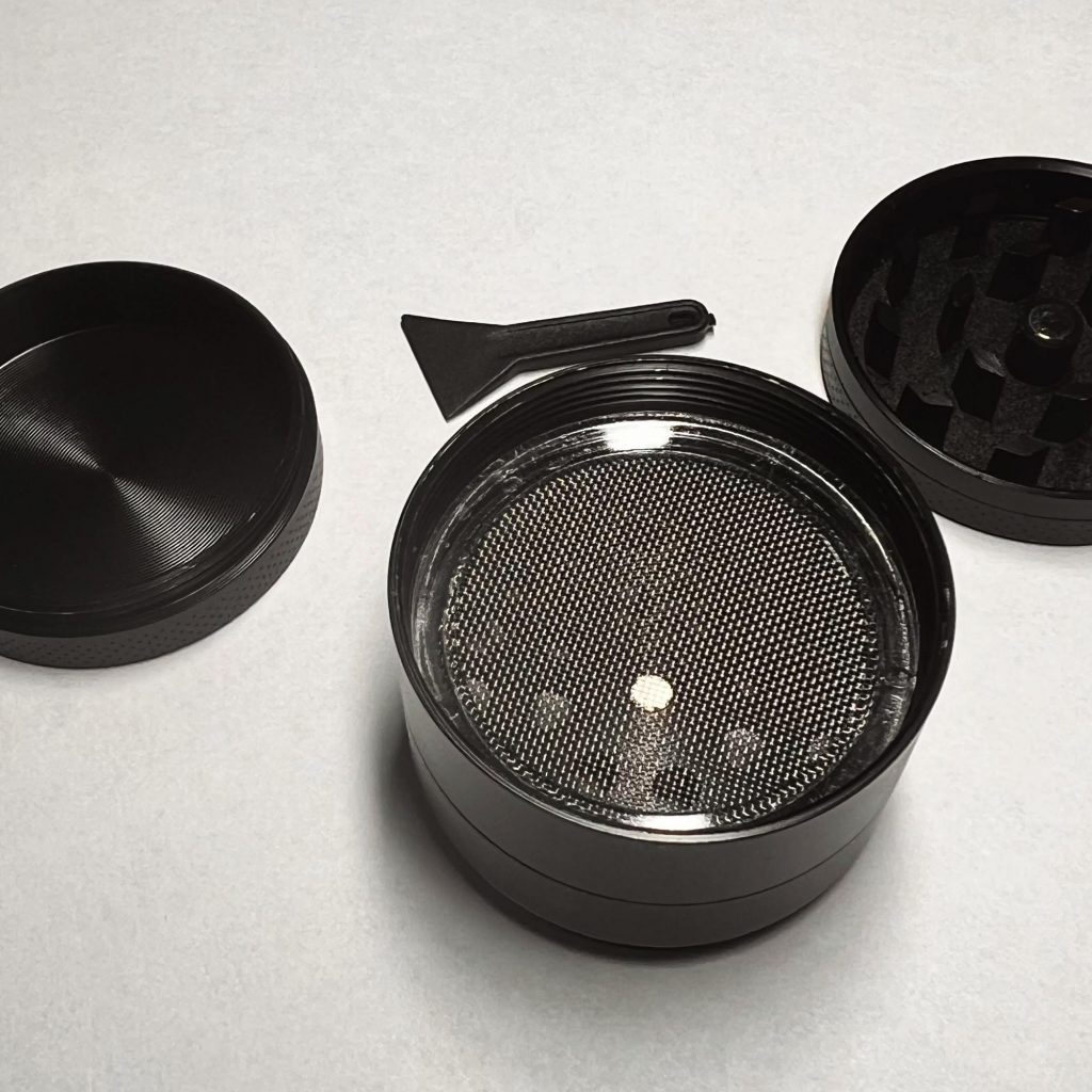 Premium Black Metal Grinder 4-Part 40mm | Efficient Grinding